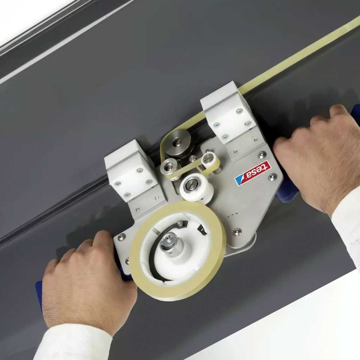 Cinta de perfilado de PVC Tesa 4174